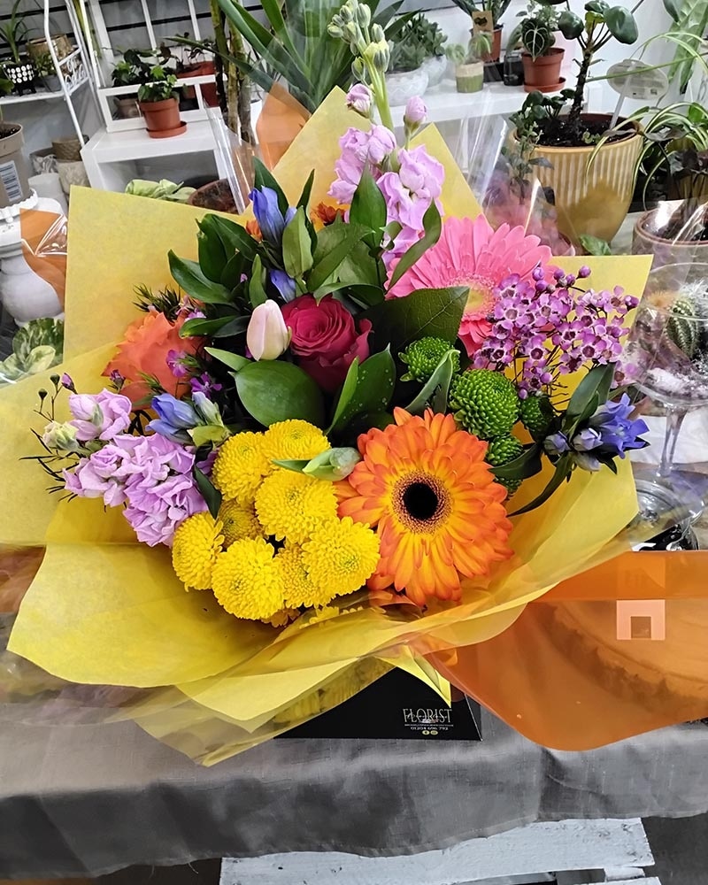 Bolton Florist - Flower Delivery by Bromilows